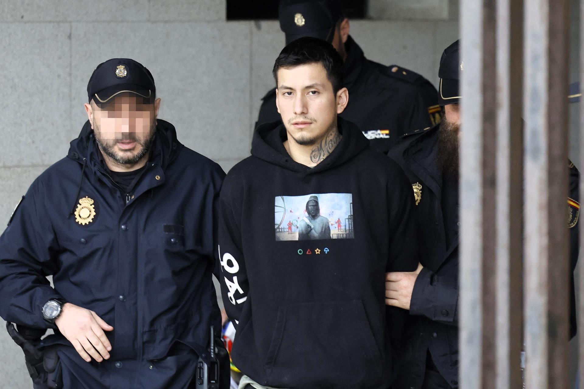 Prisión comunicada y sin fianza para el hombre que presuntamente mató a su ex en Ribeira ...